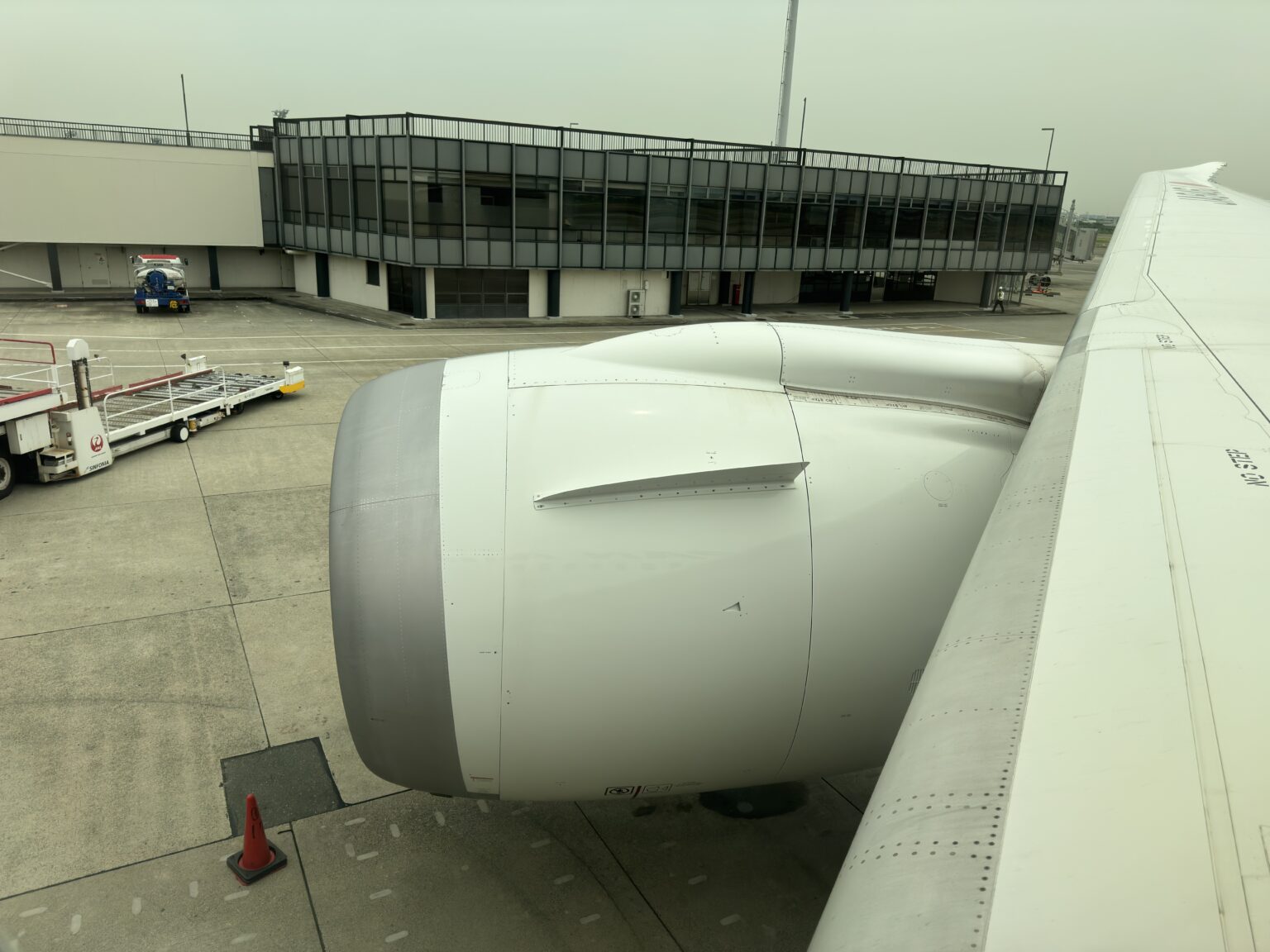 What Is Class J On Japan Airlines? Osaka To Tokyo Haneda Review ...