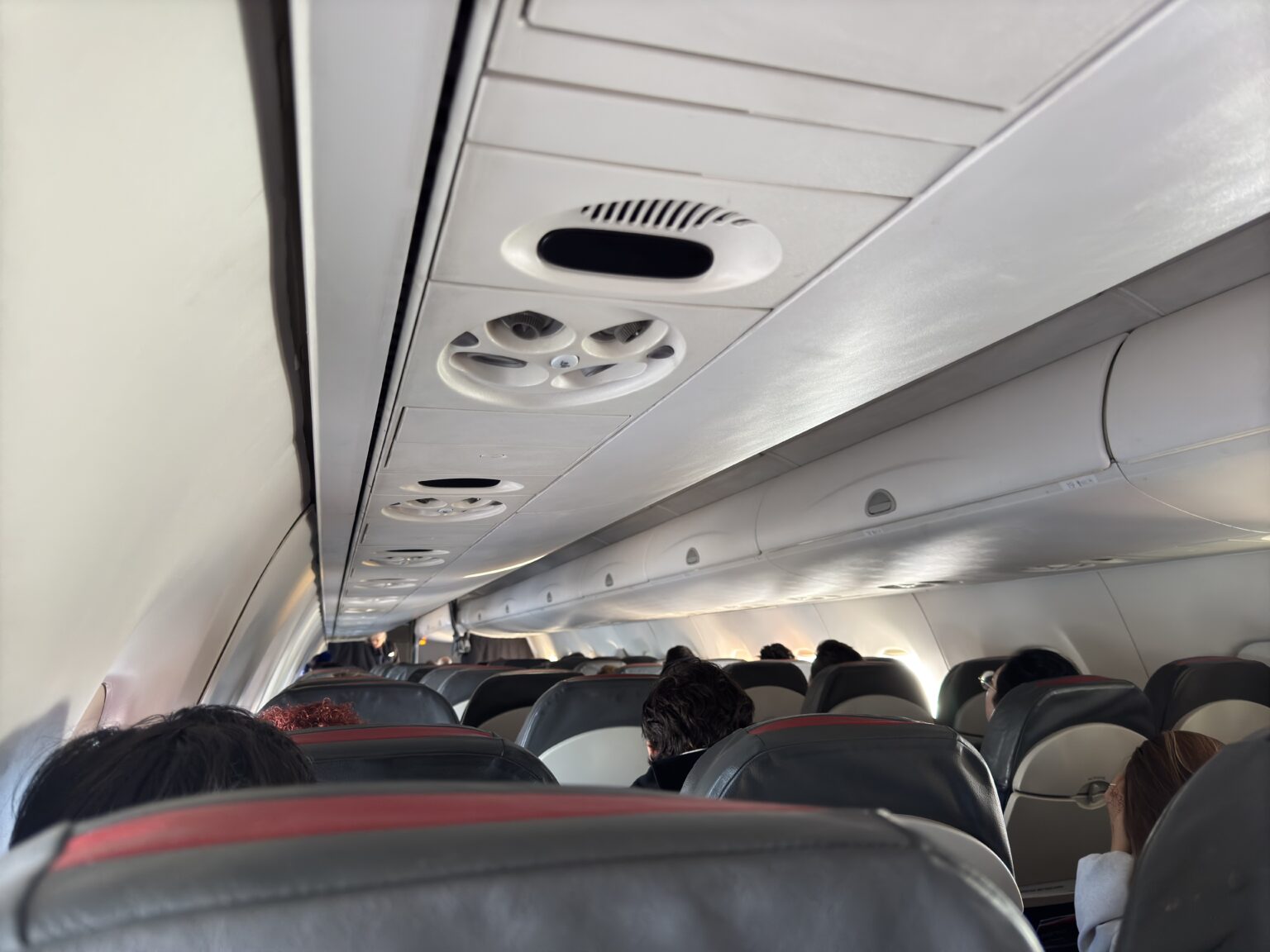 Review: American Airlines Embraer E175 Economy Class, New York To ...