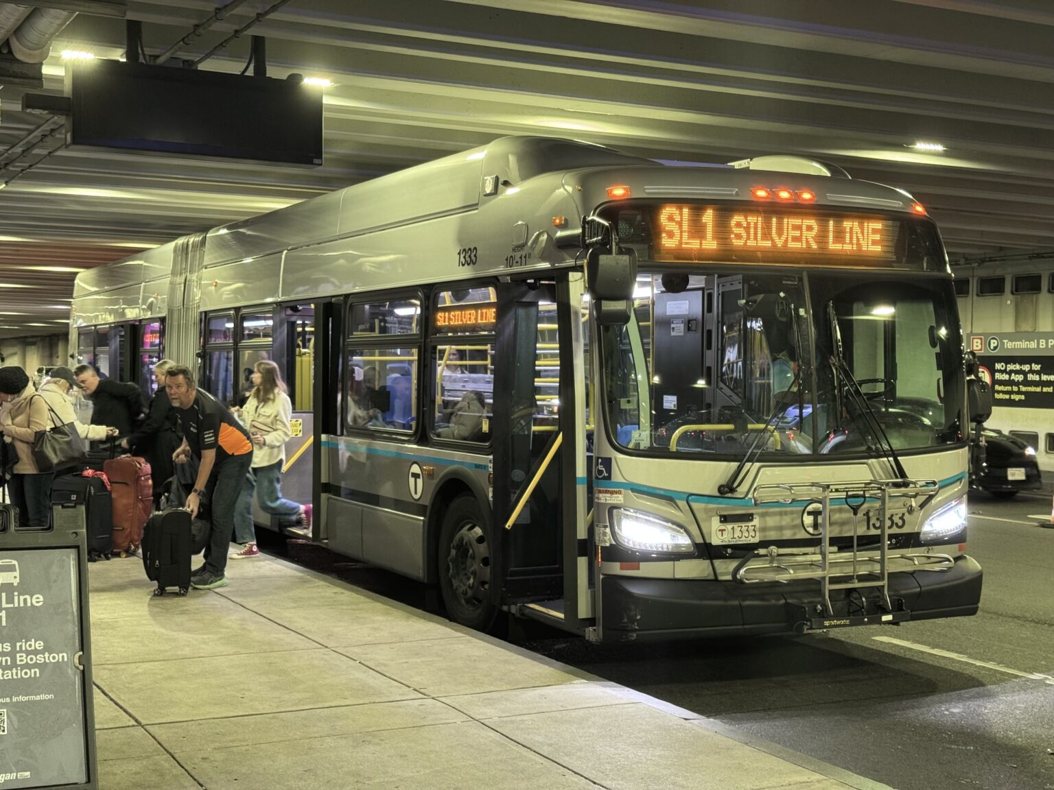 How To Take The Silver Line From Boston Logan Airport Into The City ...