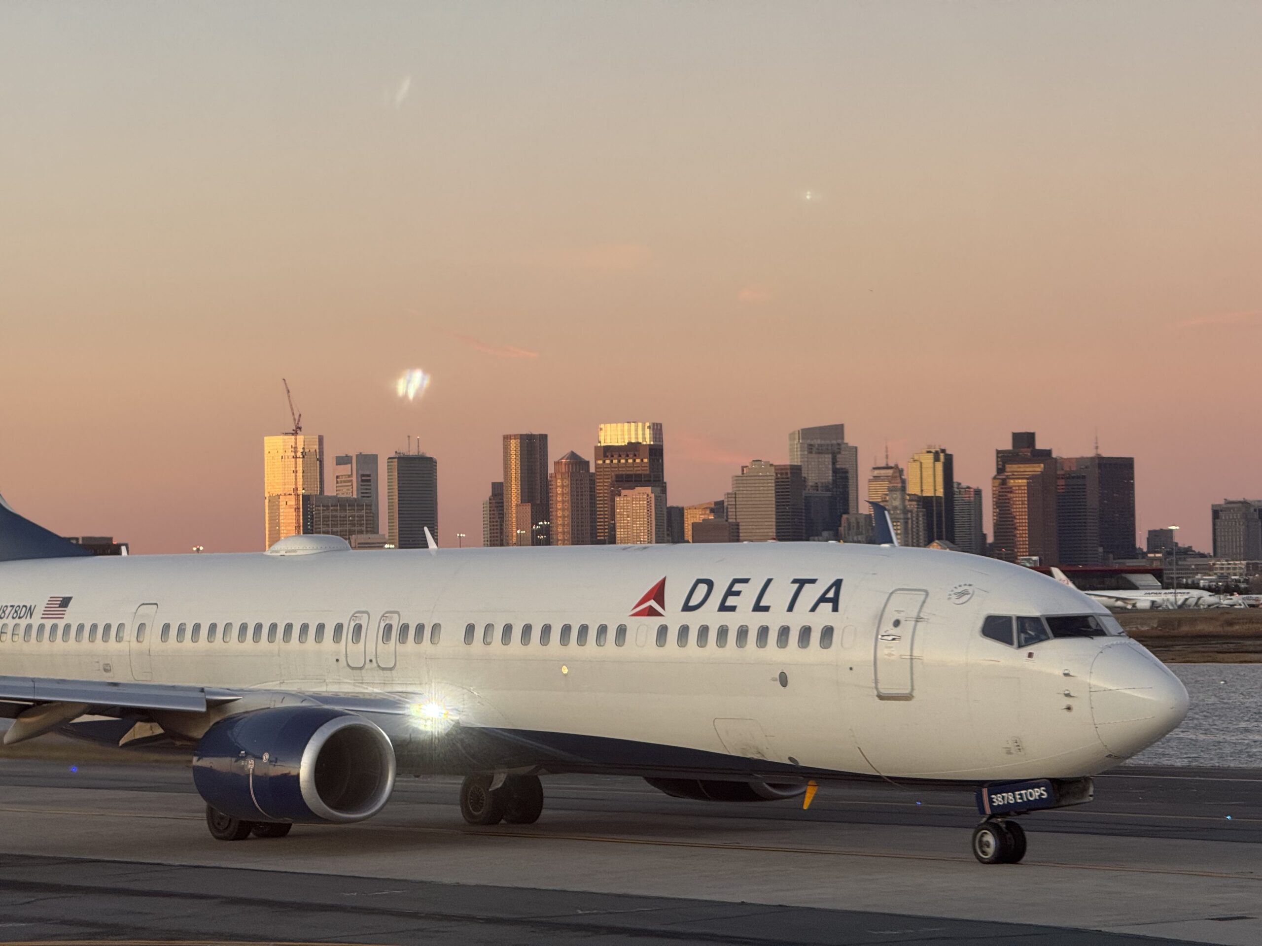A Full Guide To The Delta SkyMiles Loyalty Program - Altitude Yes