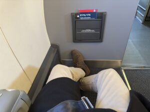 Pros and Cons of Bulkhead Seats - Altitude Yes