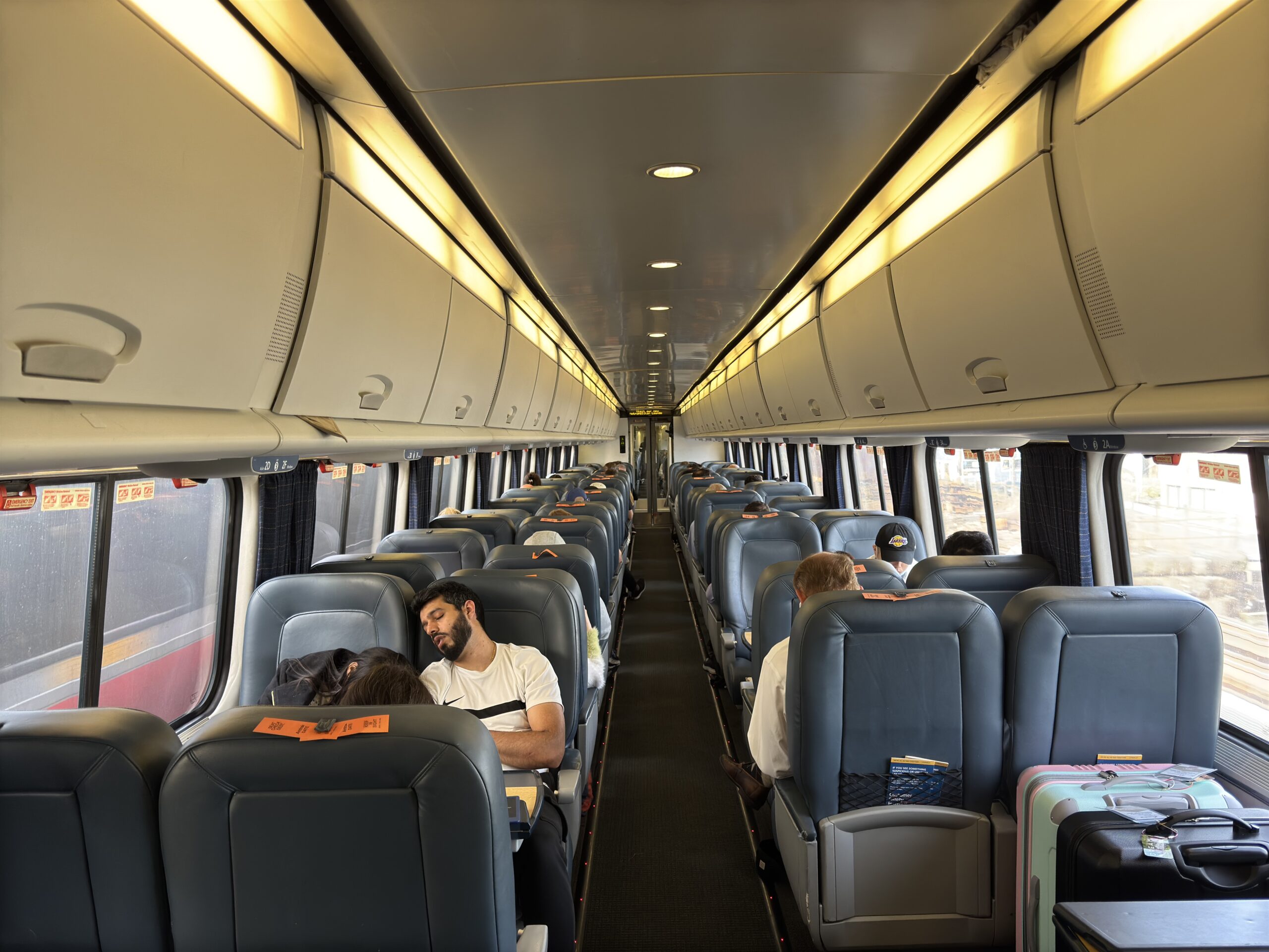 Acela vs Northeast Regional: Which Amtrak Train Should You Choose ...
