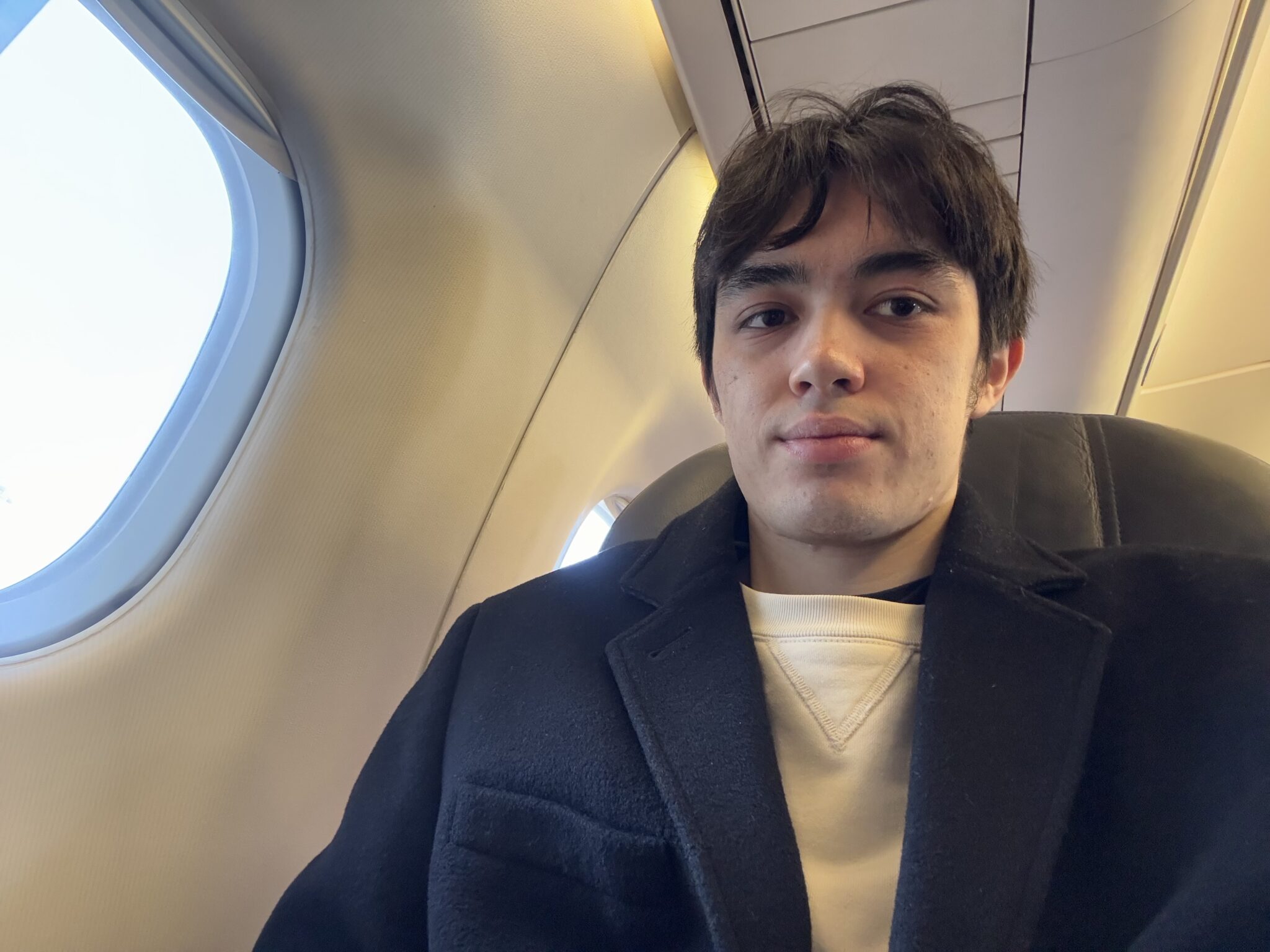 Why My Favorite First Class Seats Are on the Embraer 175 - Altitude Yes