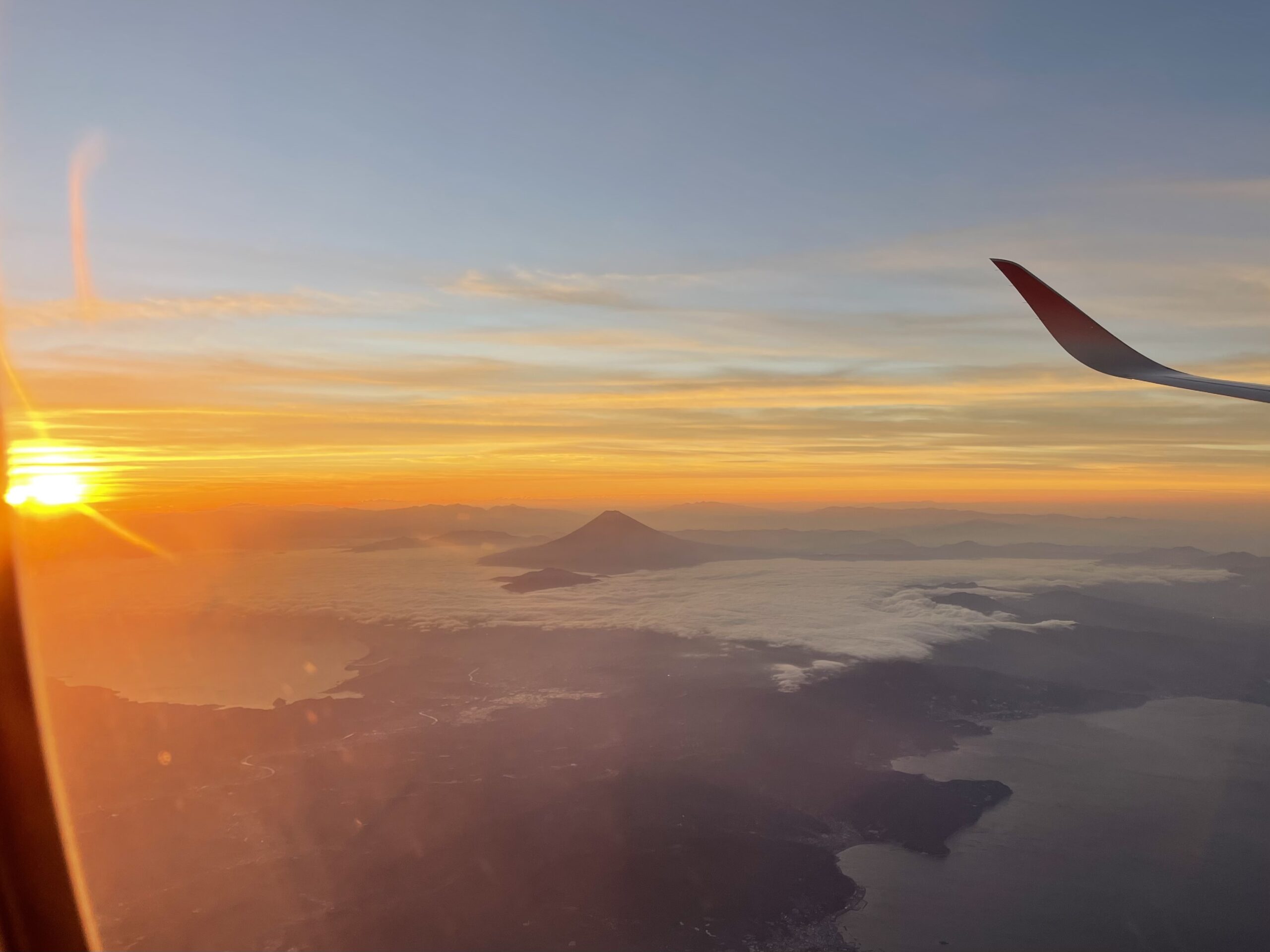 Which Side of the Plane is Mount Fuji When Flying to Haneda Airport ...