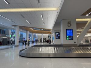 How to Take the Q70 Bus and the Subway From LaGuardia Airport to ...