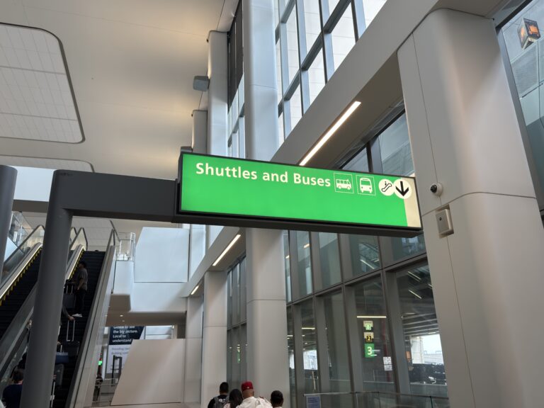 How to Take the Q70 Bus and the Subway From LaGuardia Airport to ...