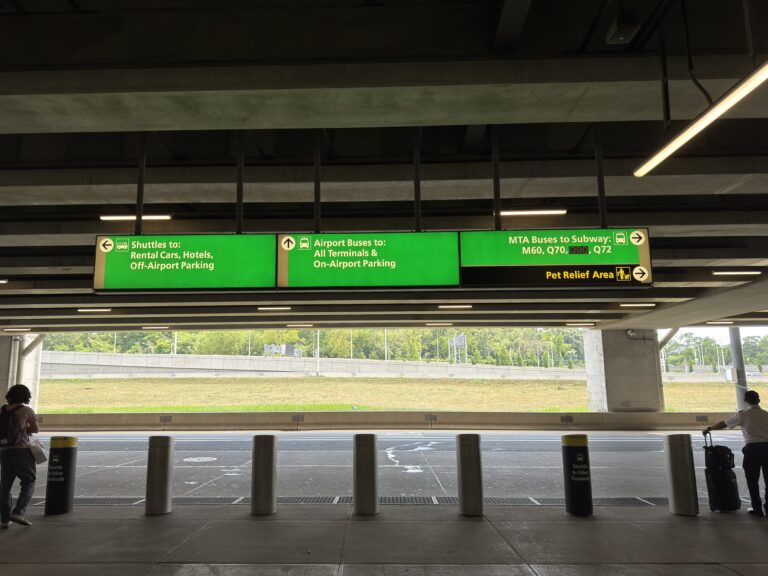 How to Take the Q70 Bus and the Subway From LaGuardia Airport to ...