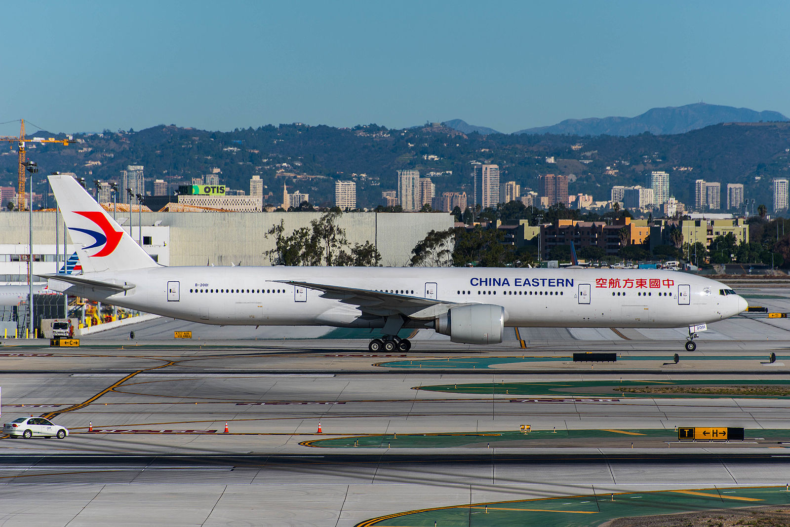 China Eastern to Fly the Longest Direct Flight in the World at 29 Hours - Altitude Yes